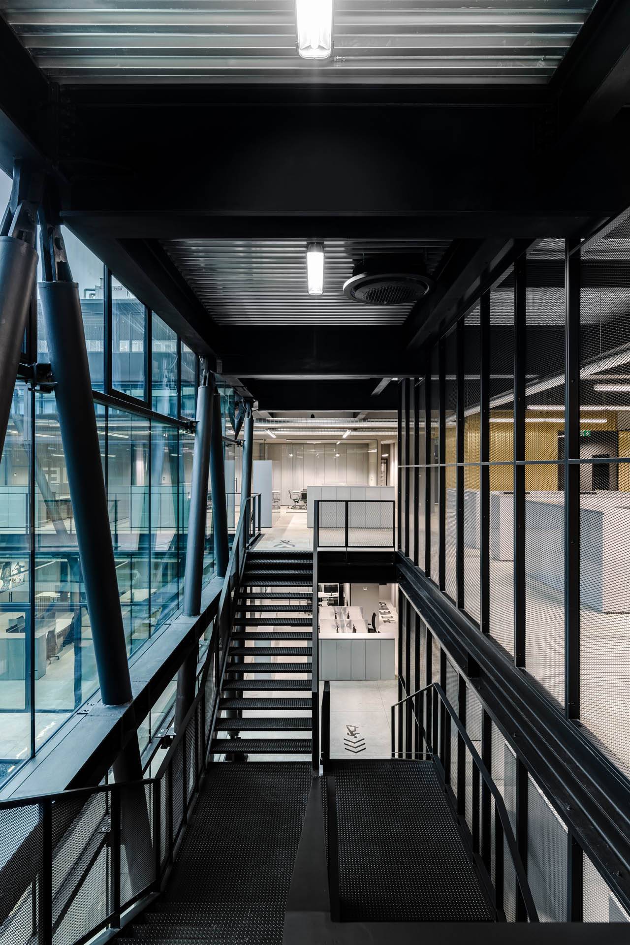 Edificio commerciale a Milano | Leoni carpenteria